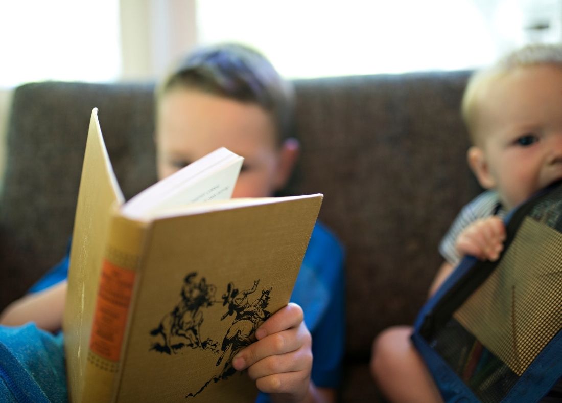 Teaching A 2 Year Old To Read - Learn Online Hub